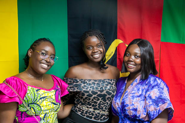 UnB Notícias - Abertura da Semana da África integra e provoca reflexões